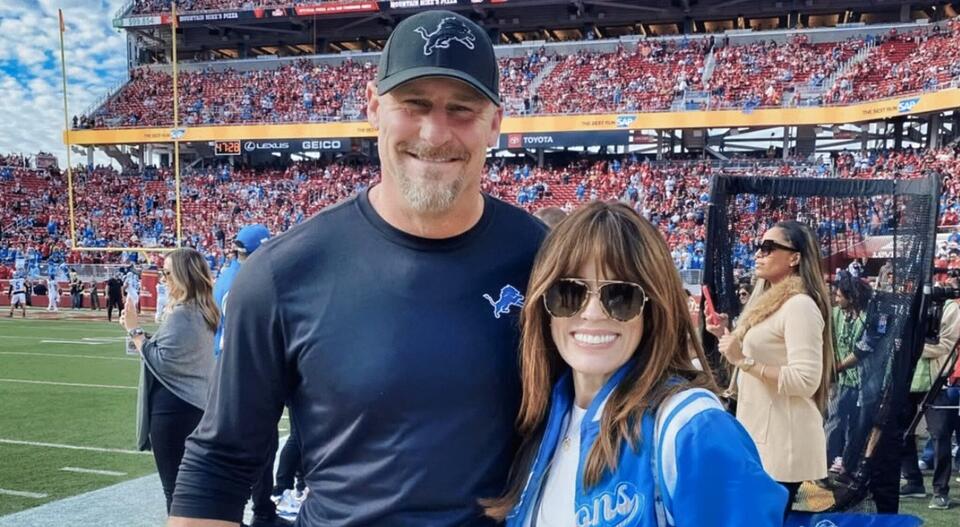 PHOTO: Dan Campbell’s Wife Caused A Major Stir With Her All-Black ...