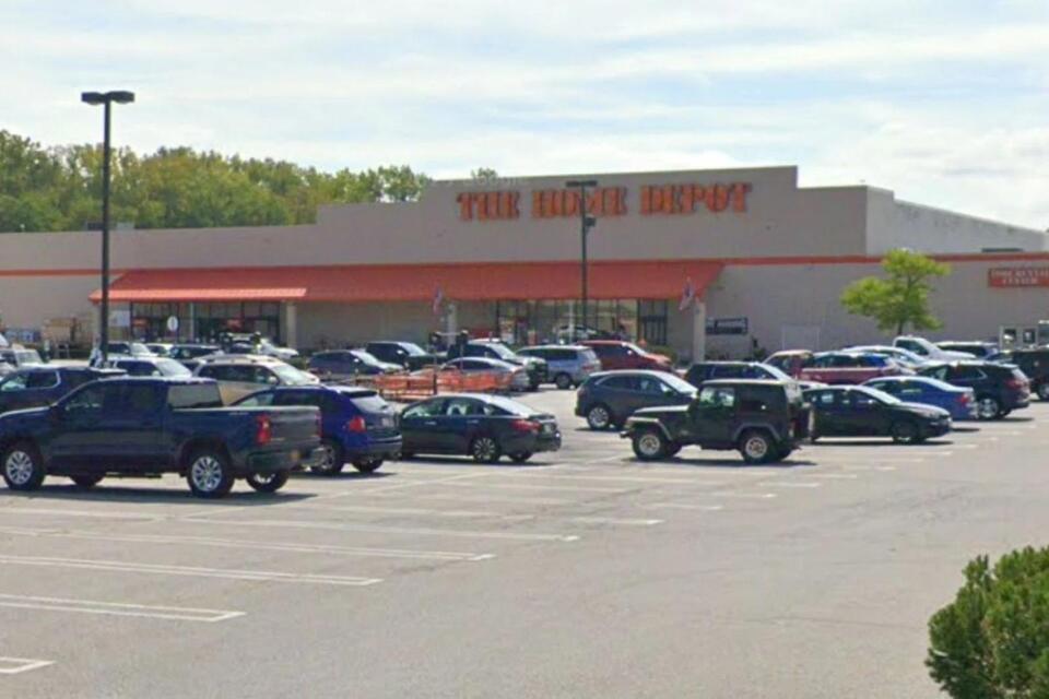 Massive Home Depot Theft Ring Busted in New York - NewsBreak