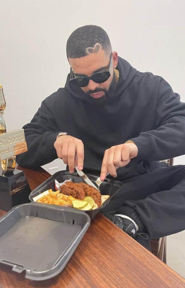 Music superstar Drake celebrates birthday with free sliders at Dave’s ...