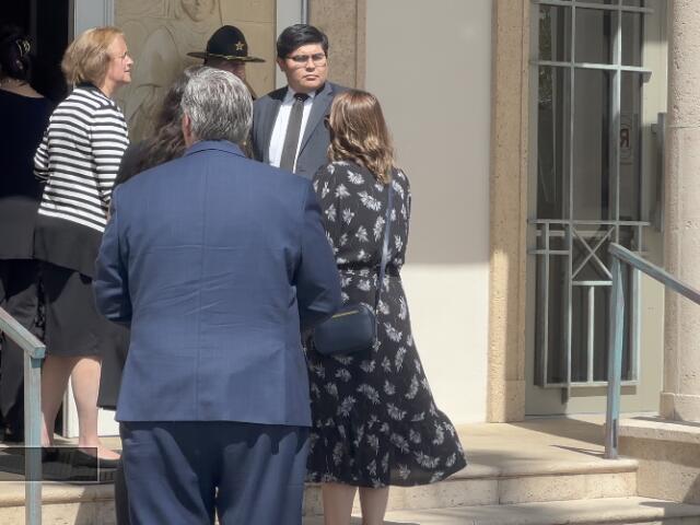 Collier County community says goodbye to local leader John Passidomo