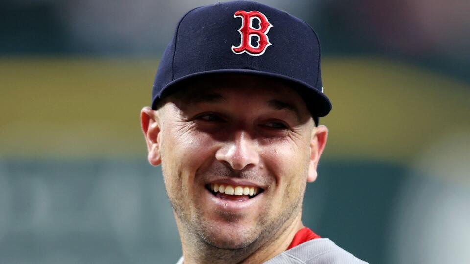 Roman Anthony, Garrett Crochet Comment On Alex Bregman’s IG Post ...