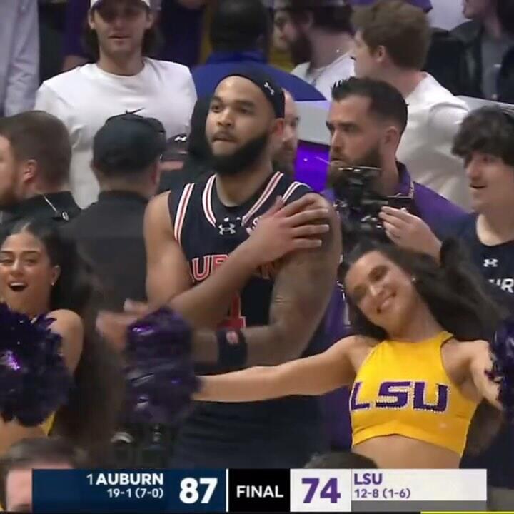 😂😂😂 Johni Broome hit the Griddy and started dancing with the LSU ...