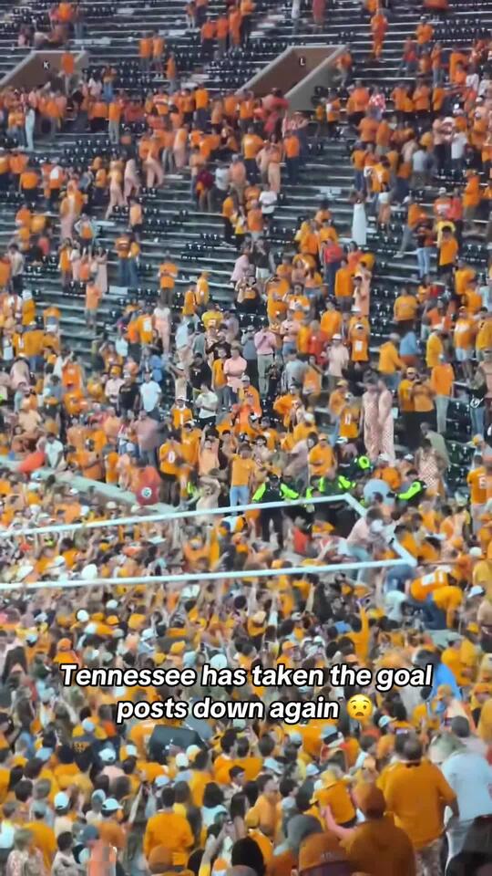 Tennessee has taken the goal posts down again vs Alabama Unnecessary ...
