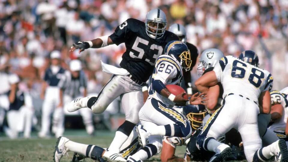 2-Time Super Bowl Champion Dead at 72: RIP to Rod Martin - NewsBreak