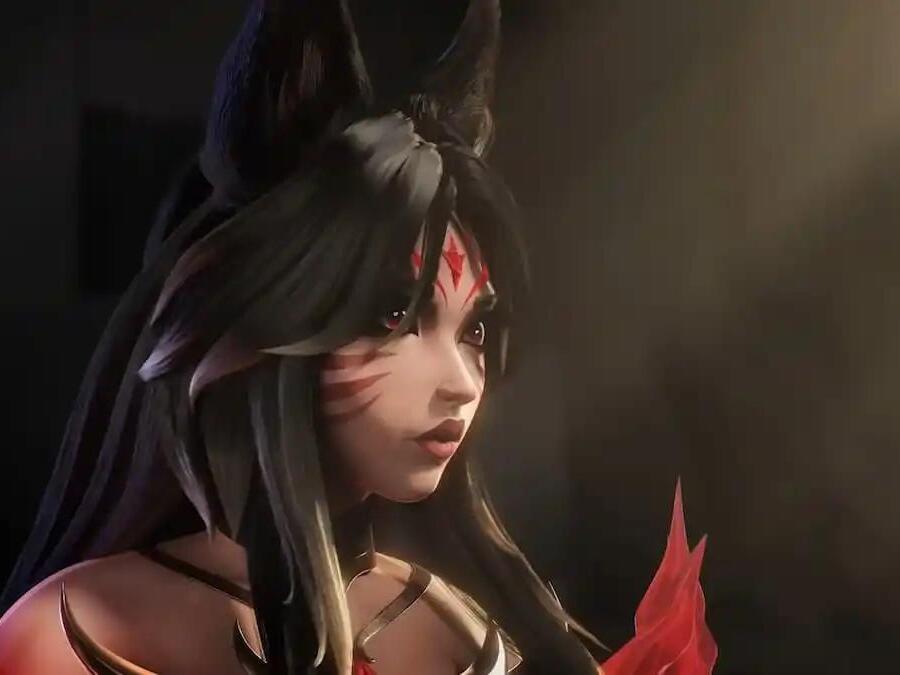 LoL fans immediately lambaste Riot for $400 Faker signature skin bundle