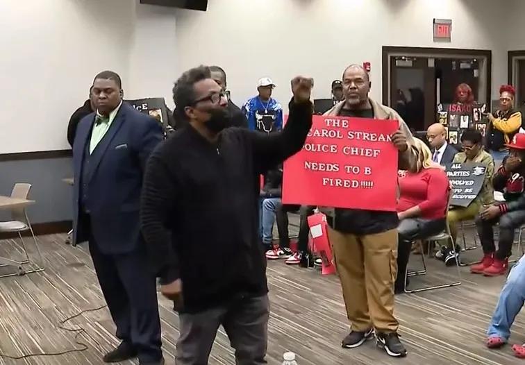'Be honest': Family of man fatally shot by Carol Stream Police calling ...