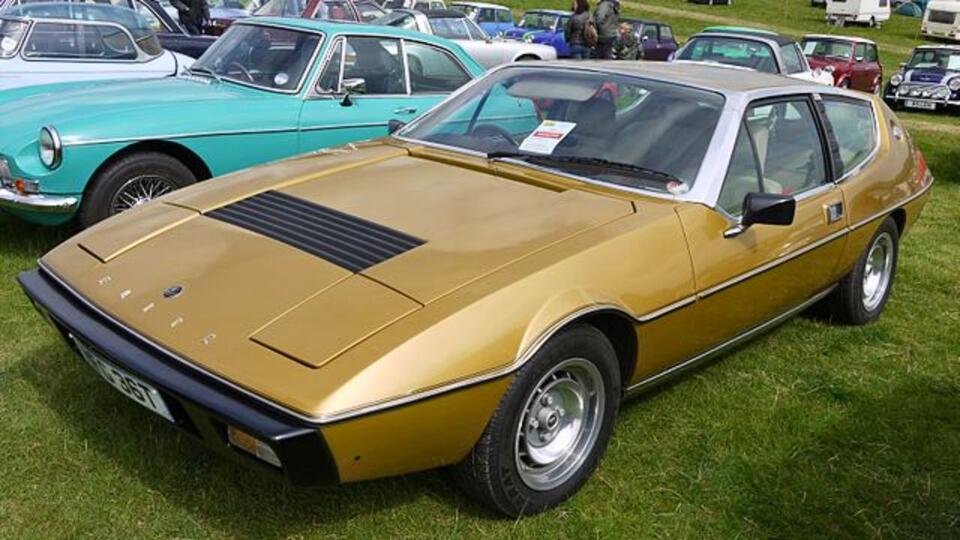 10 Forgotten Classic Cars That Are Secretly Amazing - NewsBreak