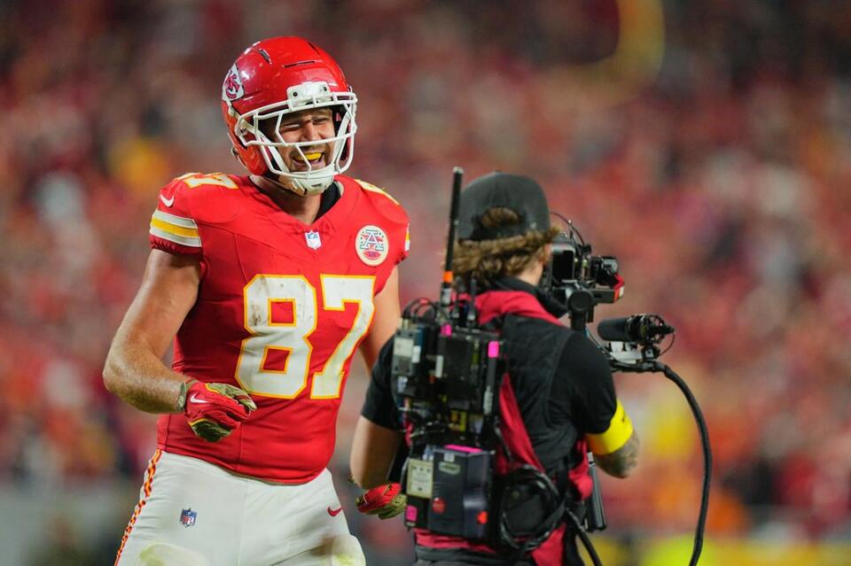‘Travis Kelce Got Some Crazy Anger Issues’ — Chiefs Star Faces Backlash ...