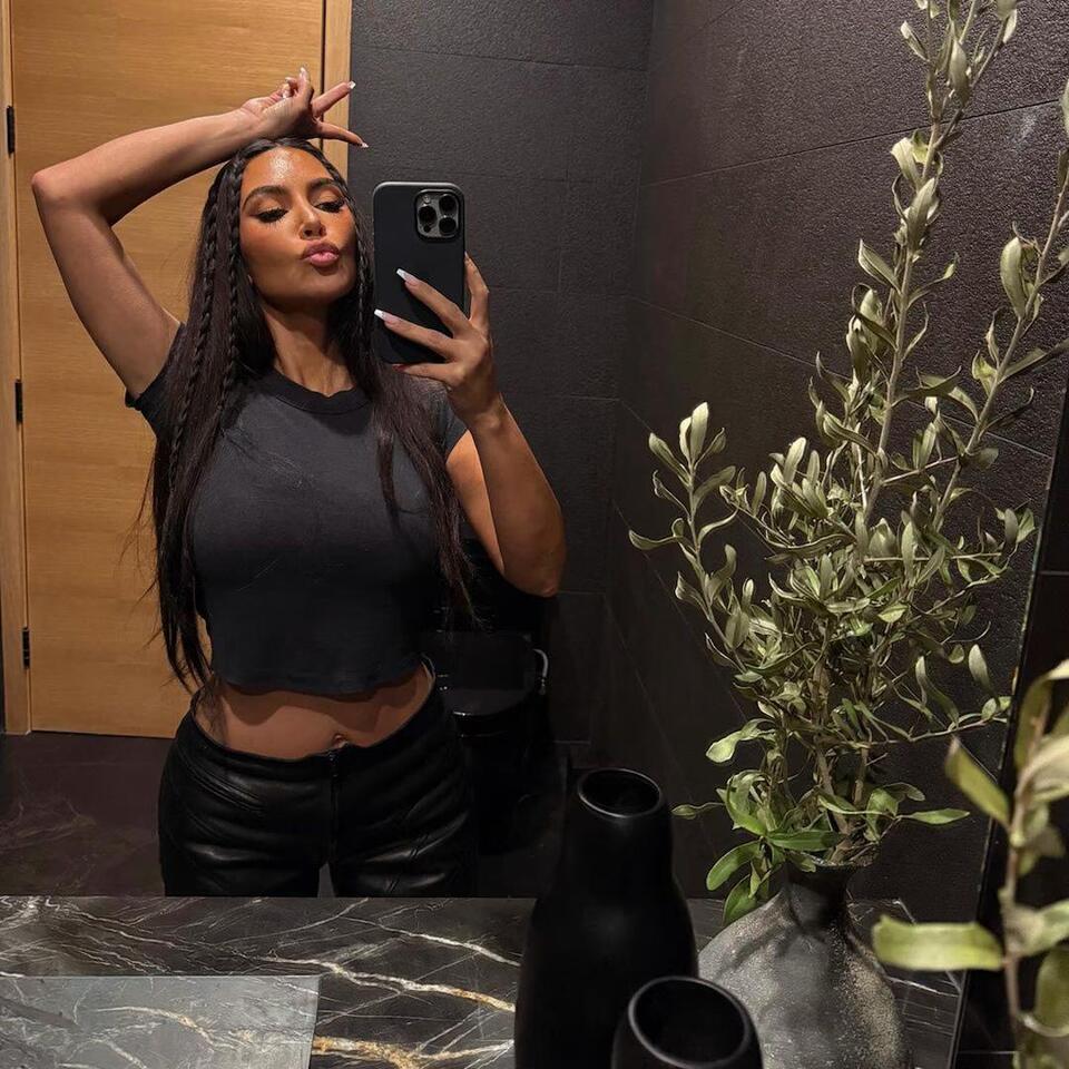 Kim Kardashian Shows Off $5 Million Piece of Home Decor - NewsBreak