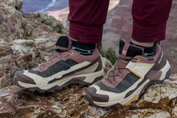 Control and Confidence on Rugged Ground: Salomon X Ultra 5 GTX Hiking ...