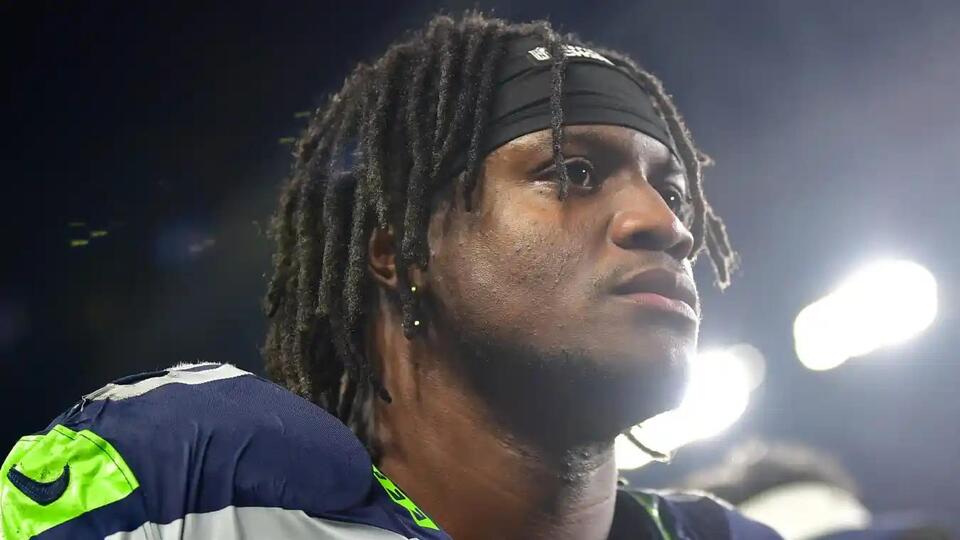 Kenneth Walker Gets Strong Message on His Seahawks Future Ahead of ...