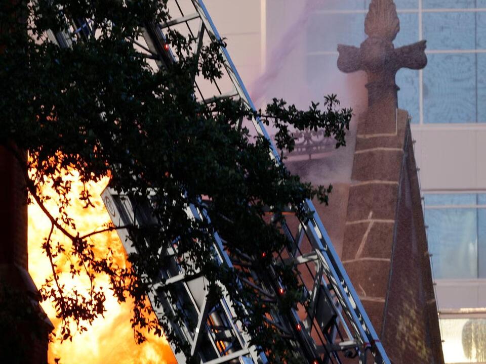 A fire severely damages the historic First Baptist Dallas church sanctuary