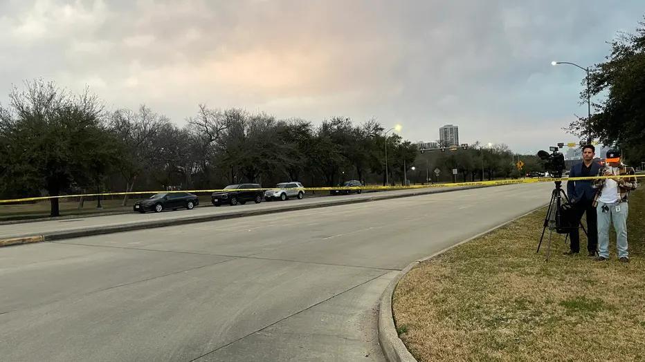 5-year-old ejected, killed in crash in southeast Houston - NewsBreak