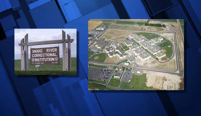 Snake River Correctional Institution guards fire two warning shots to ...