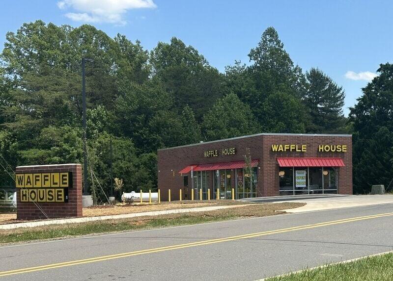 Hungry? Taco Bell, Bojangles and Waffle House coming to Pilot Mountain ...