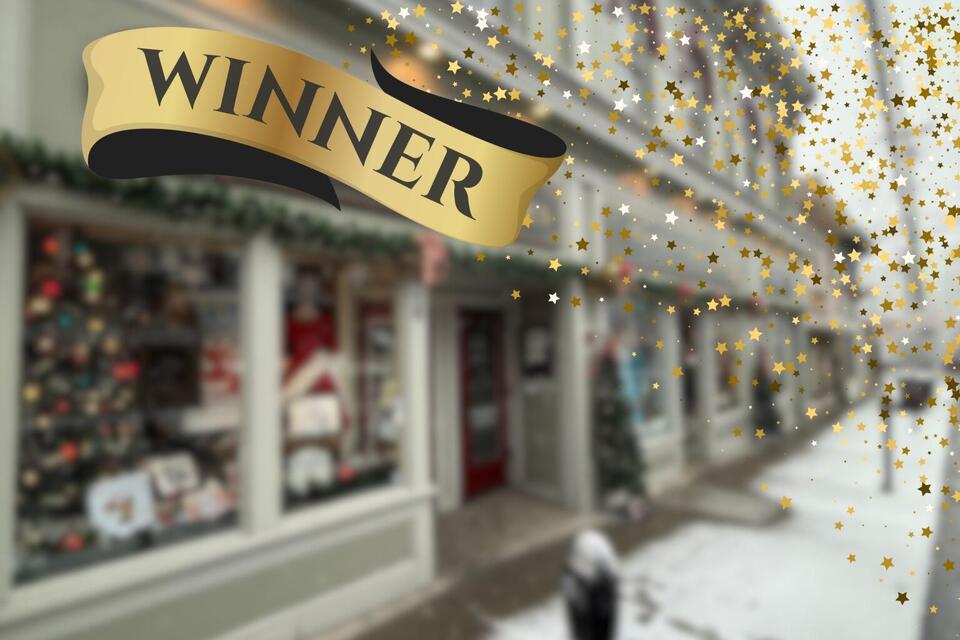 Hudson Valley Shop Wins Best Holiday Window In New York State - NewsBreak