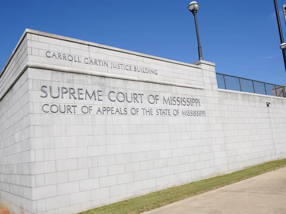 Mississippi Supreme Court justices to be sworn in Jan. 6