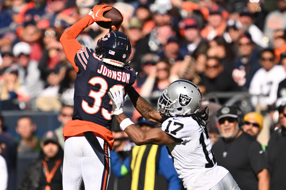 Re-Sign Jaylon Johnson: Why Avoiding Franchise Tag Is Prudent for Bears