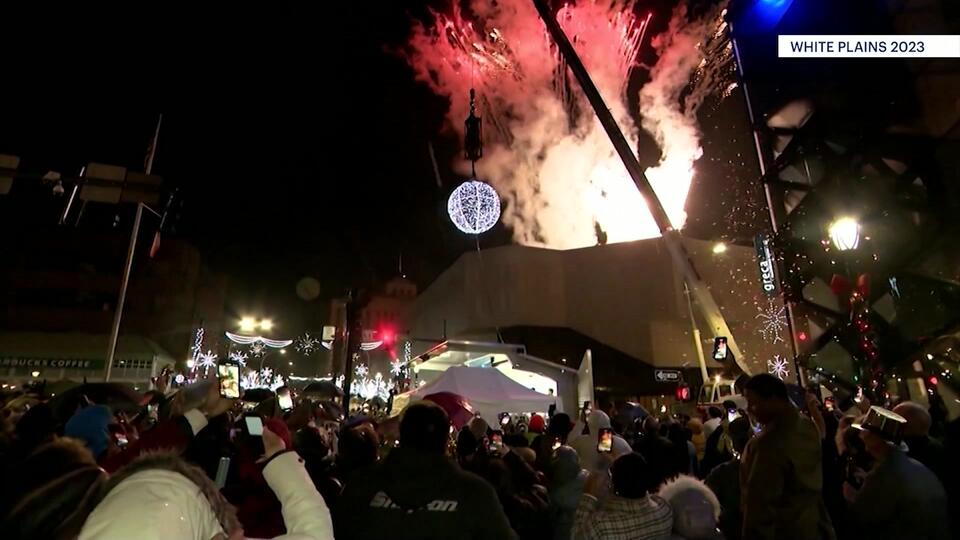 Low-key New Year's Eve: Poll finds most adults opting to stay home