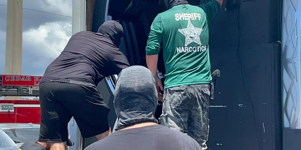 Manatee County Sheriff’s Office raids Good Times Arcade - NewsBreak