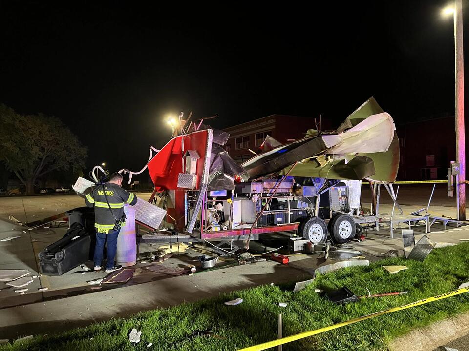 Beto’s Tacos food truck suffers explosion in Hastings - NewsBreak