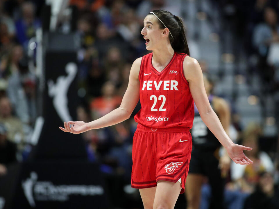 Christie Sides' Strong Message to Caitlin Clark Revealed After Winning ...
