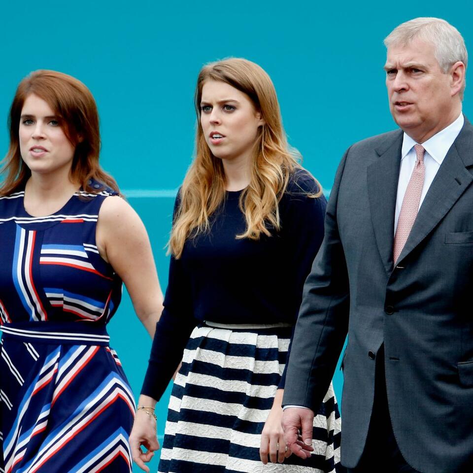 Princess Beatrice and Her Daughter Sienna Joined Ex-Prince Andrew For a ...