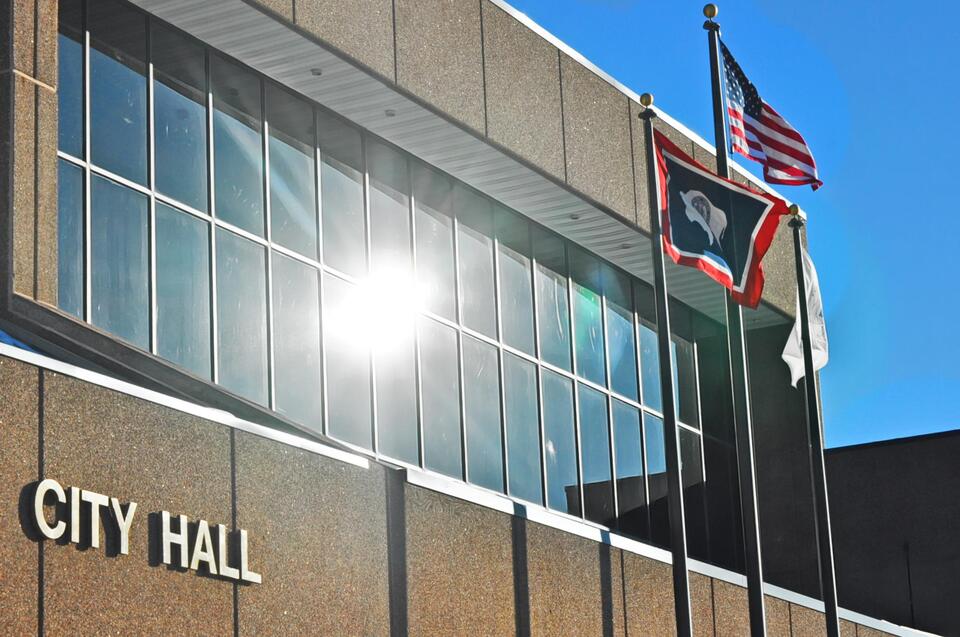 Gillette council agenda includes road projects, data center support ...