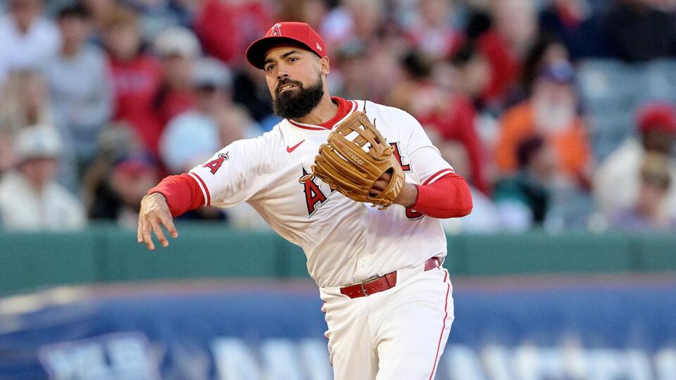 Anthony Rendon injury update: Angels third baseman to undergo hip ...