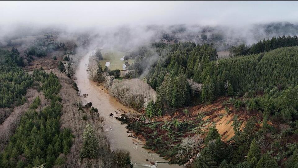 Photos - Update - Landslide: Highway 229 between Kernville and Siletz ...