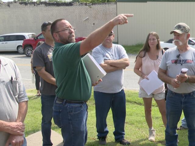 'Absolute crap': Water board reverses decision on poultry farm despite ...