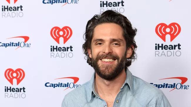 Thomas Rhett Posts Hilarious Photo With Baby No. 5 On The Way - NewsBreak
