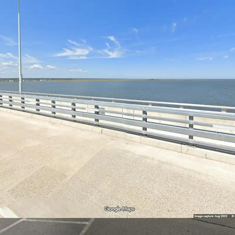 Police recover body of 19-year-old after reported jump from Causeway ...