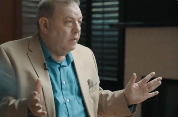 Judge rules against UCLA prof suspended after refusing lenient grading ...