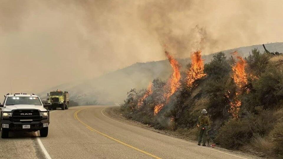 Structures, Livestock Lost as Wildfire in South-Central Idaho Nears ...