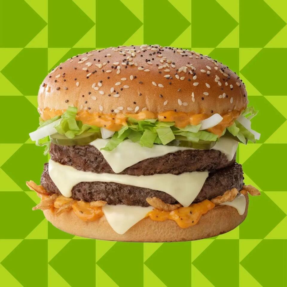 One small bite started a fast food war - NewsBreak