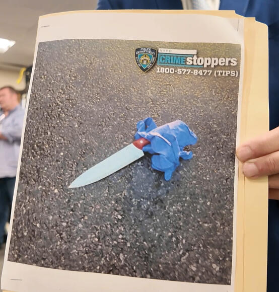 Knife-wielding man who attacked officer at 73rd Precinct fatally shot ...