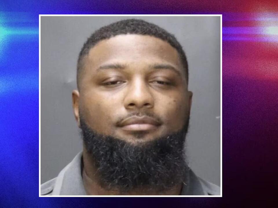 Waco man charged after firing weapon at fleeing vehicle: police report