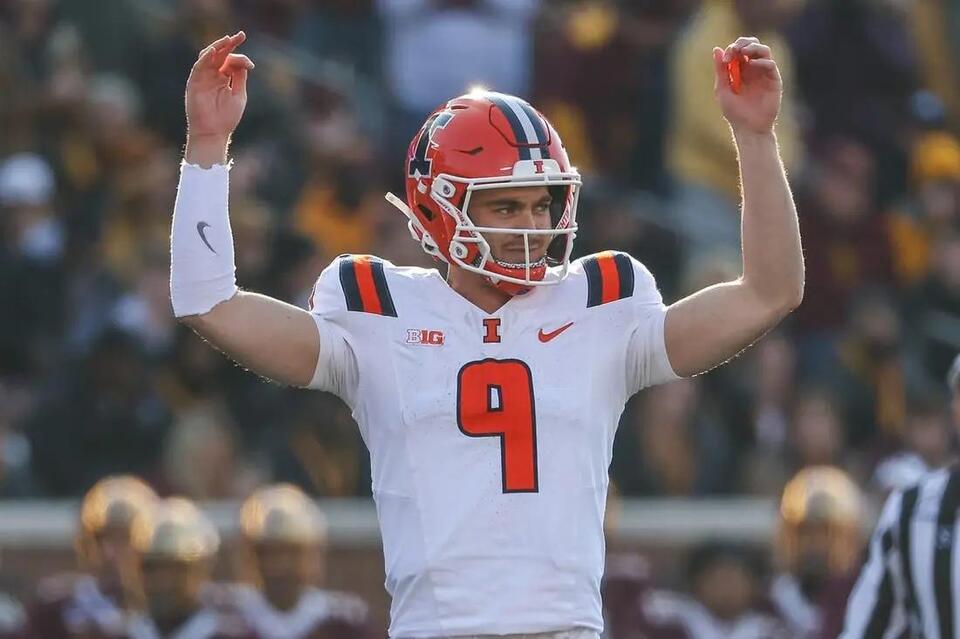 Illinois QB Luke Altmyer (head) cleared, to start vs. No. 16 Iowa ...