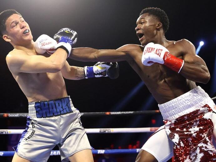 Abdullah Mason returns to action against late-sub Mike Ohan Jr. in ...