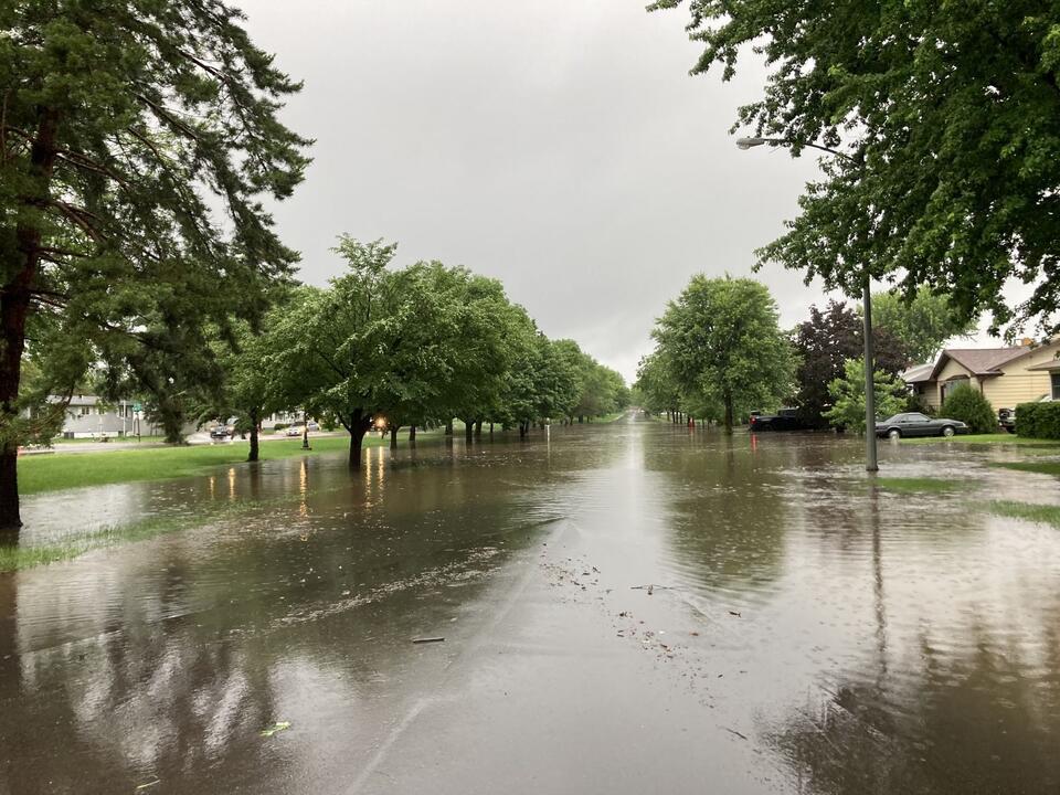 Dam failures, National Guard deployments follow weekend flooding across ...