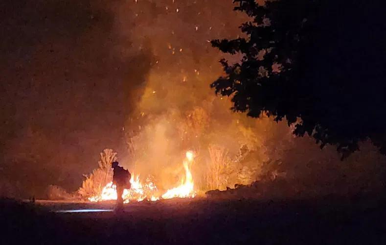 Oregon’s largest wildfire, the Durkee Fire, tops 288,000 acres, but ...