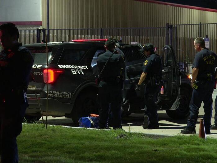 Houston shooting suspects, including 14-year-old with guns, in custody ...