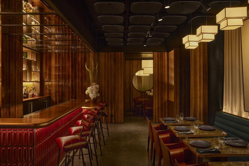 A Glamorous Restaurant and Social Club Lights Up a San Francisco ...