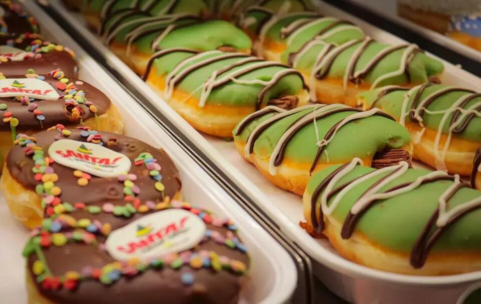 Say Hello To NJ’s Viral Dollar Donut Shop Where All The Donuts Are Only ...