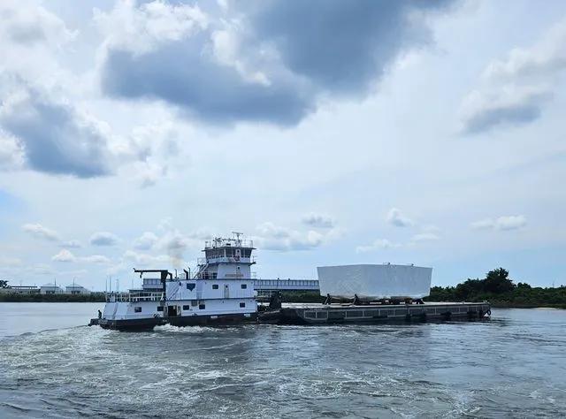 Eastern Shipbuilding to help build structural units for Navy guided ...