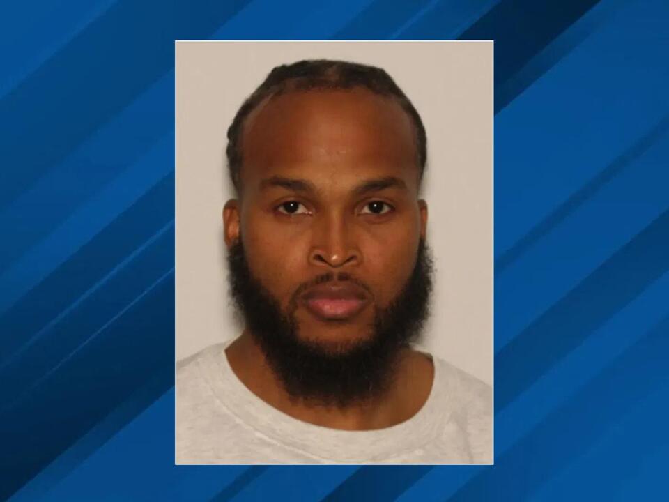 Man escapes custody after arrest in alleged kidnapping of ex-girlfriend