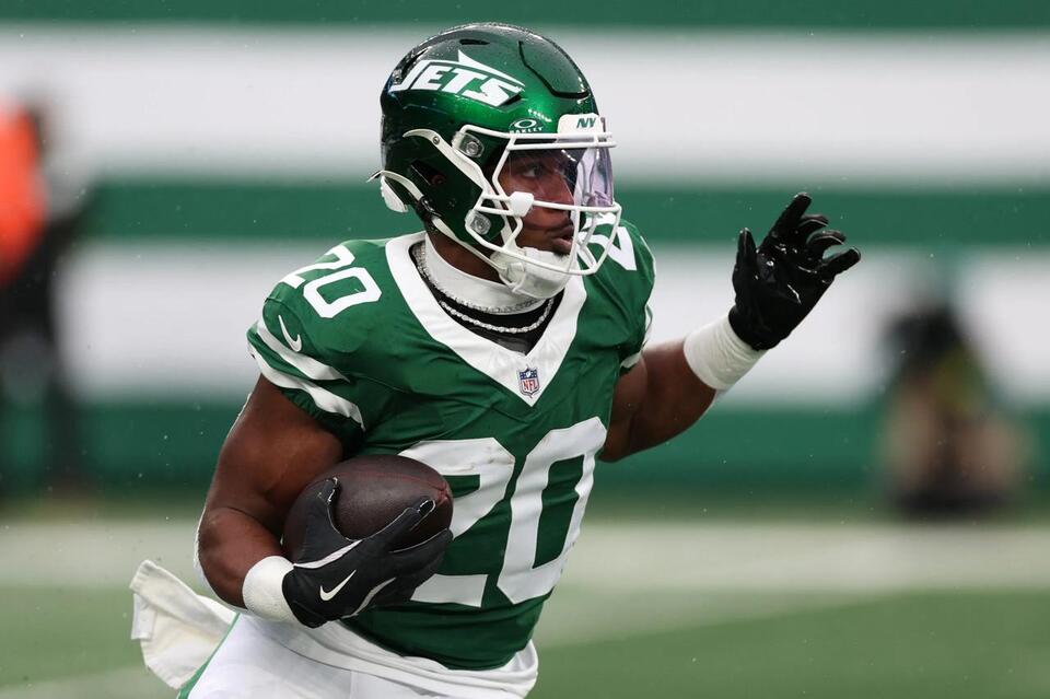 NFL Analyst Sends Strong Warning to Jets About Breece Hall Ahead of ...