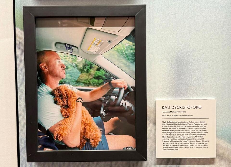 Teen channels heartbreaking family loss into artistic expression ...