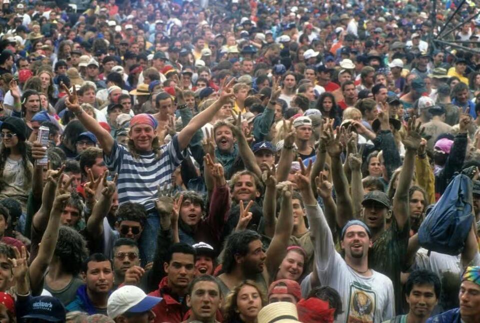 The ‘90s Rock Festival Explosion: Shaping The Future of Live Music ...
